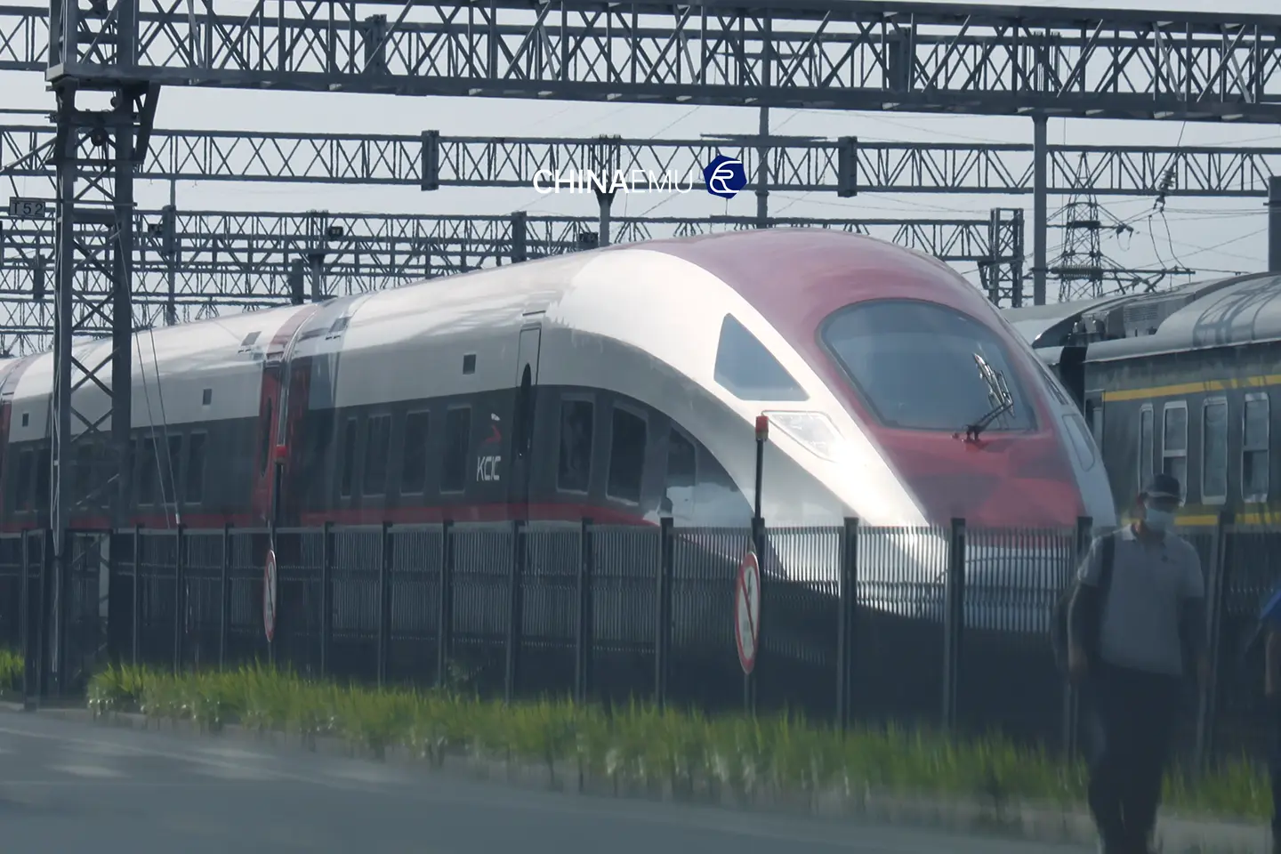 KCIC400AF动车组 - 动车组列车 - 记录高速动车组列车及城市轨道交通列车发展历程 —— 慧伊创新科技（北京）有限公司